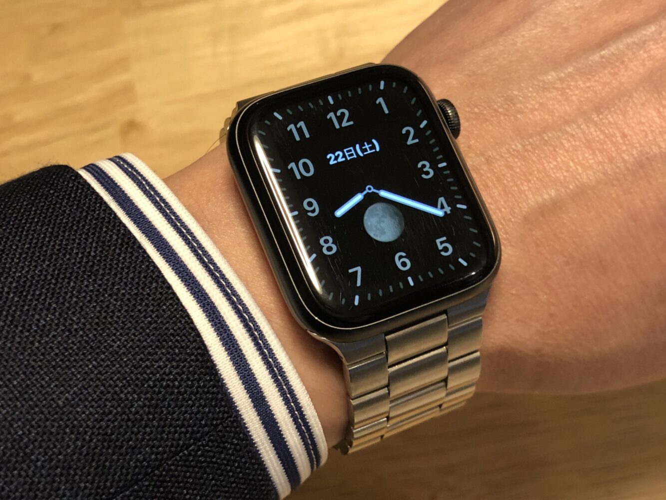 Apple Watchを左手に着ける理由｜レノンのブログ